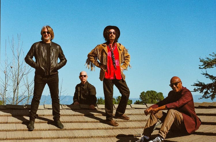 Mike Campbell & The Dirty Knobs